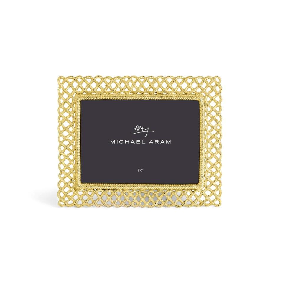 Love Knot Gold Frame – Quintessentials